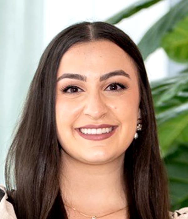 Dr. Deniz Mirza | Bay Dental Group | Sault Ste. Marie